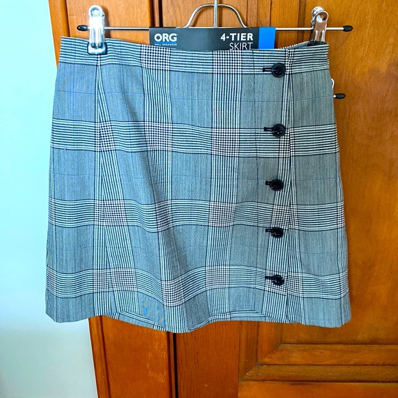 Sunday Best | Skirts | Plaid Aritzia Sunday Best Mini | Poshmark